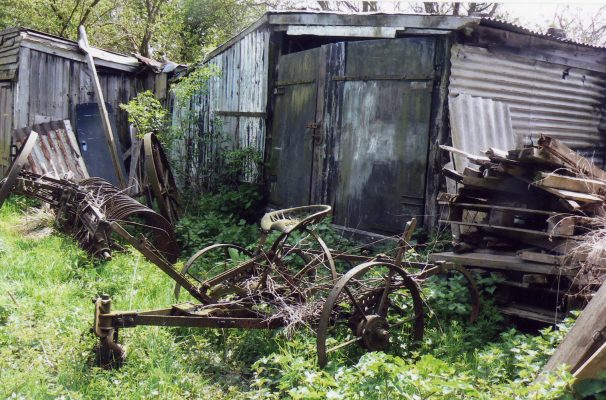 Abandoned farm machinery by the sheds at the Lock House | Bottesford ...